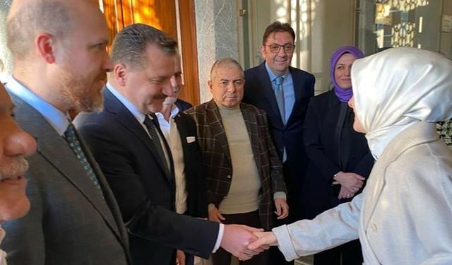 Yücel Yılmaz, Darülaceze iftarında Bilal Erdoğan'la buluştu